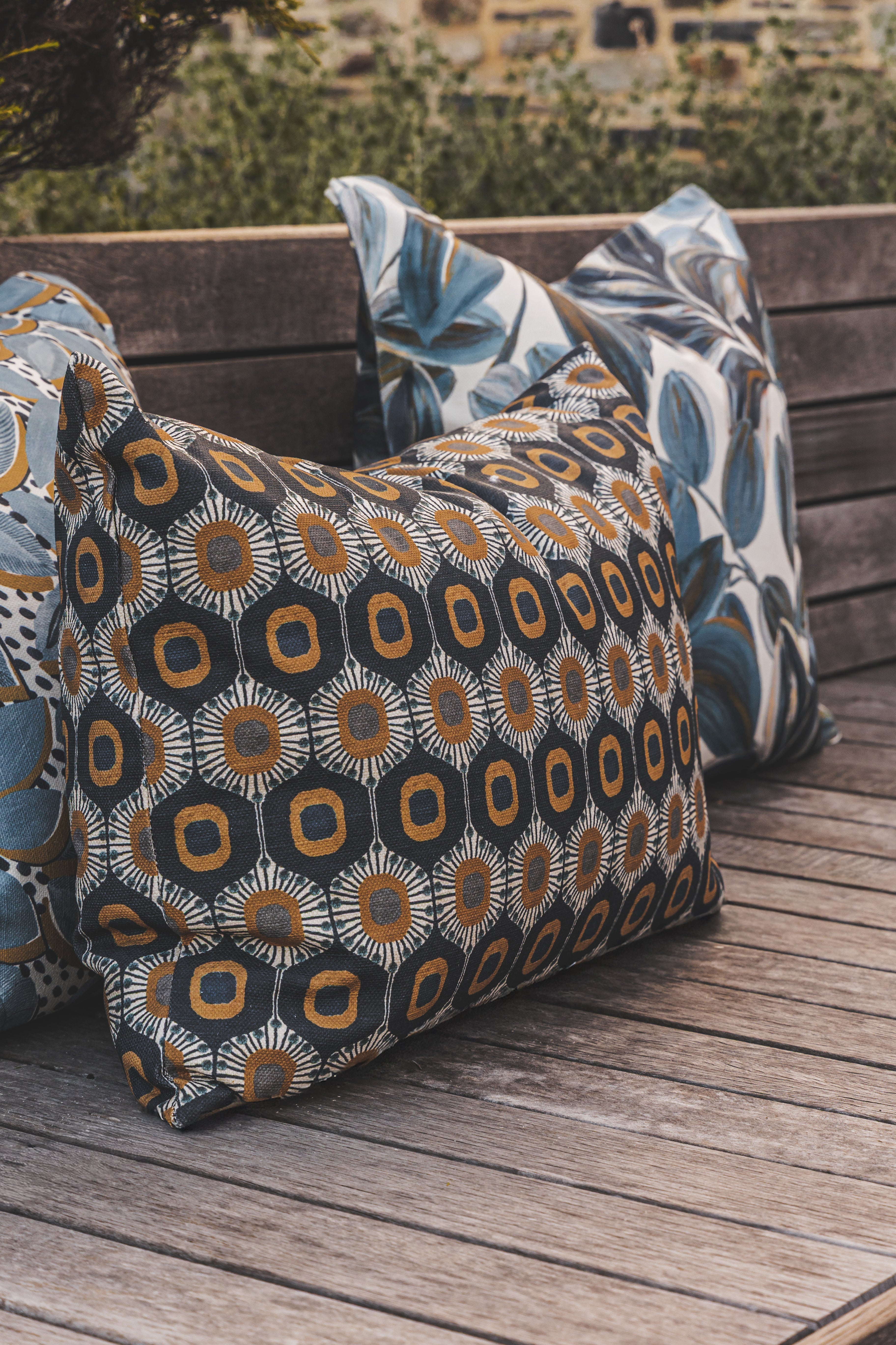 Outdoor Scatters - Shop & Buy Online & In-Store - Hertex Haus