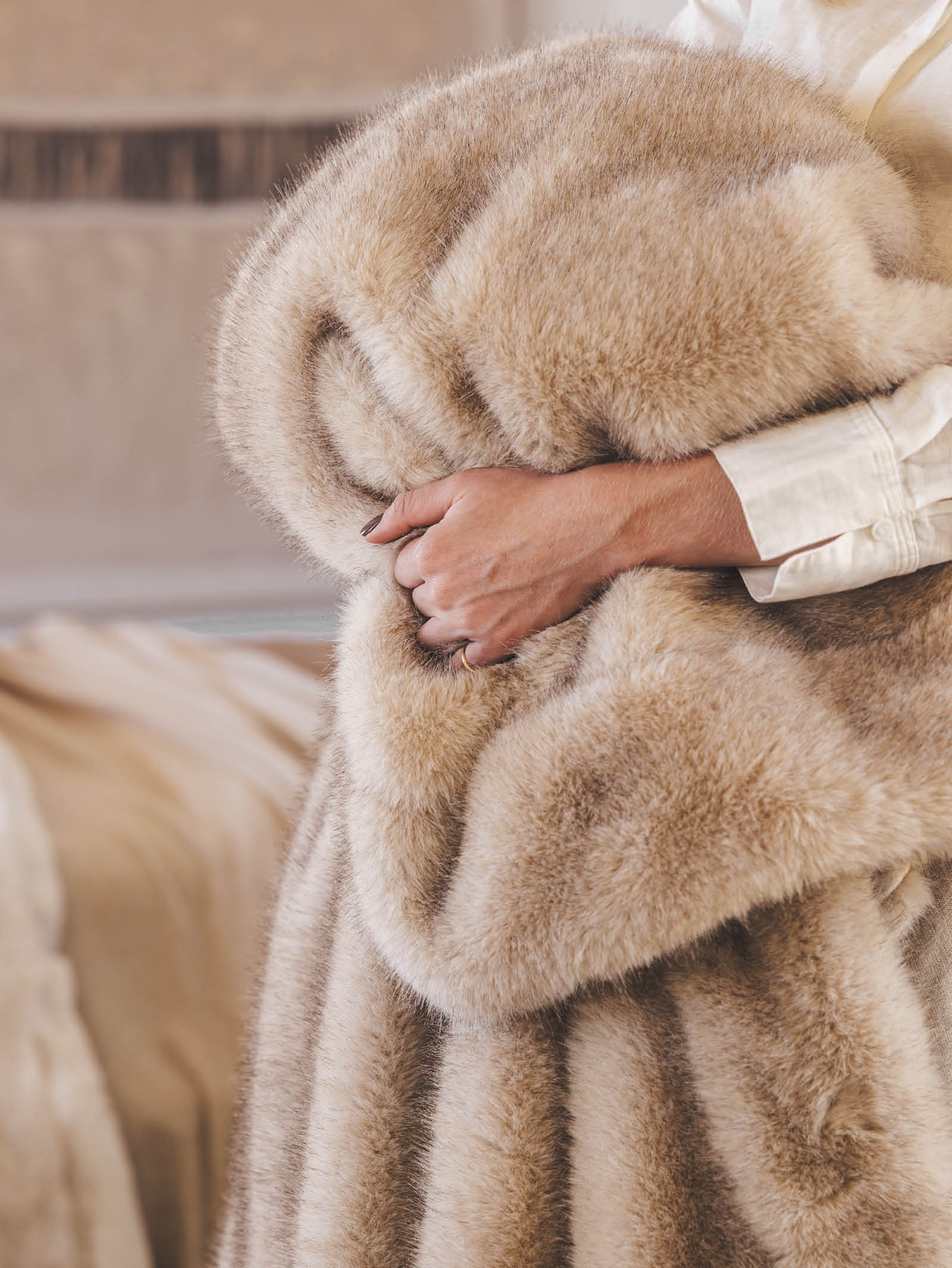 New Furs, Throws & Quilts - Shop & Buy Online & In-Store - Hertex Haus
