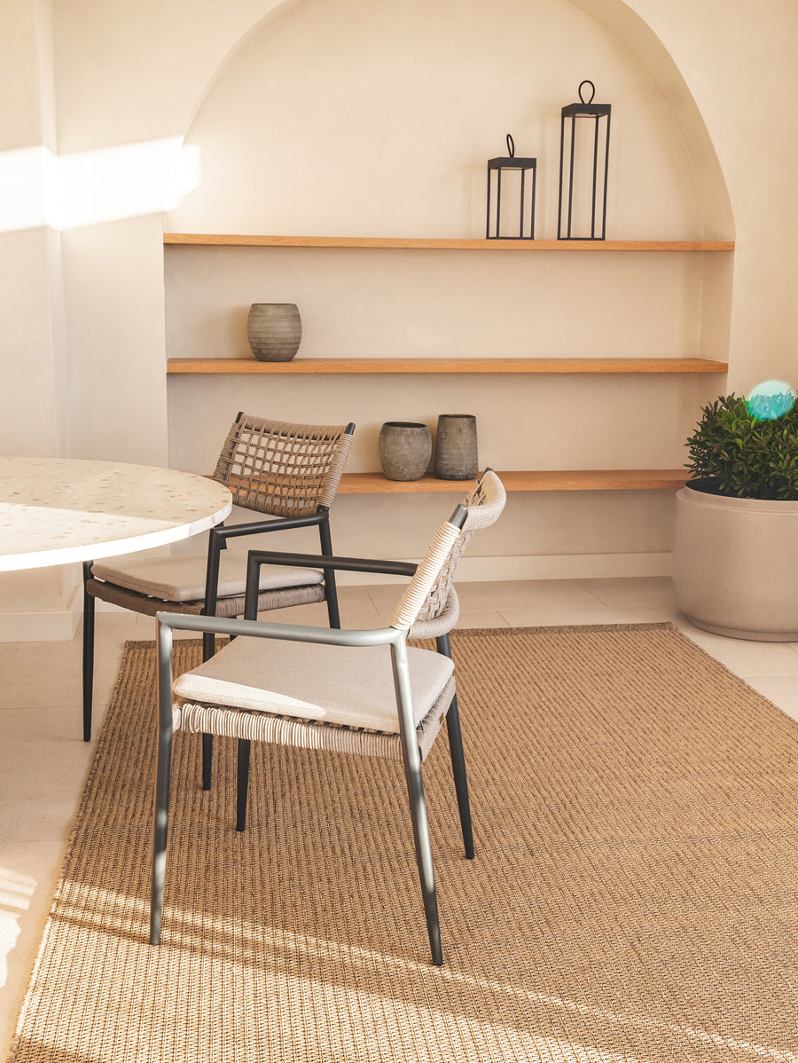 Easy-to-Clean Rugs - Shop & Buy Online & In-Store - Hertex Haus