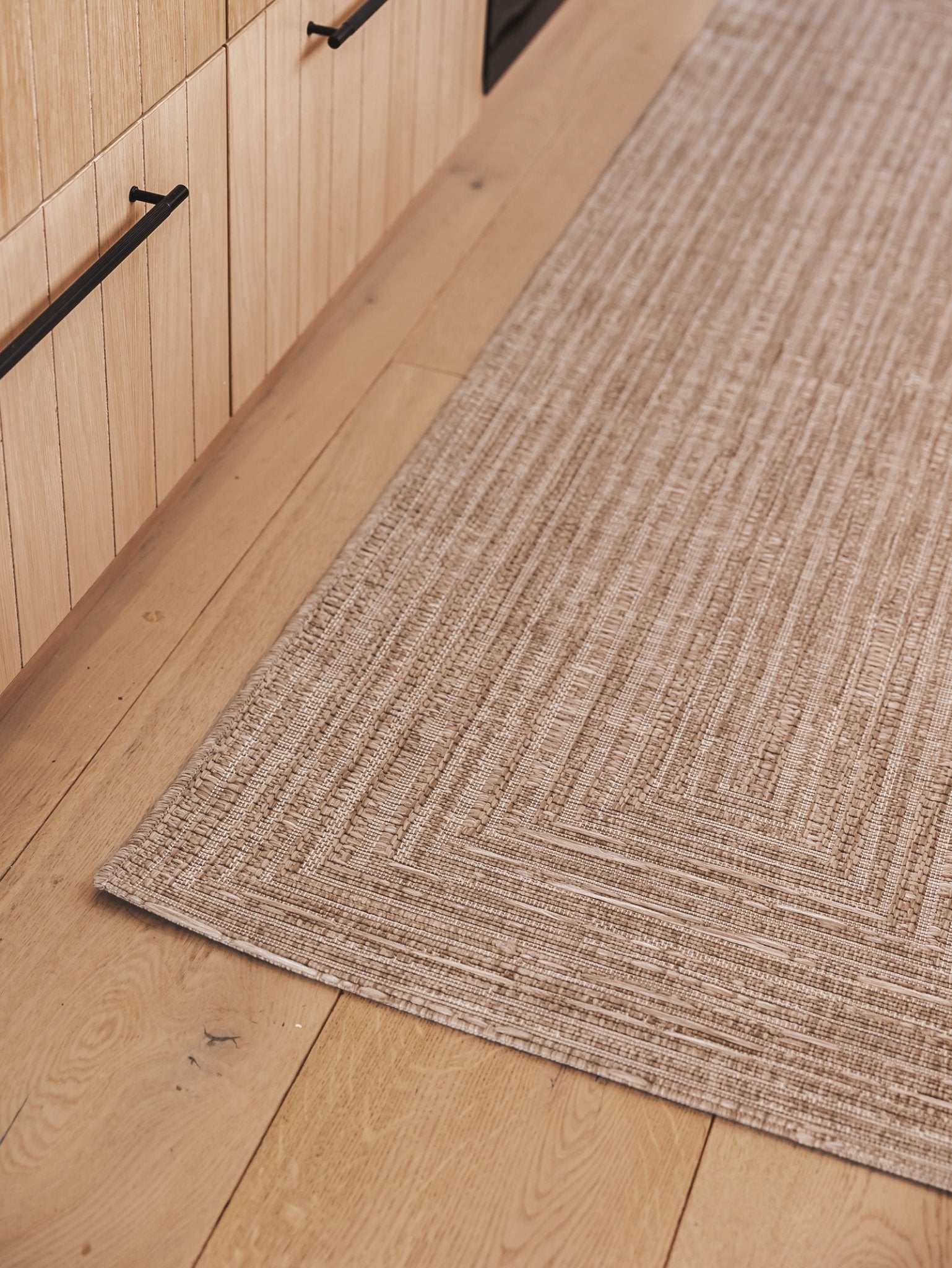 French Riviera Round Rug in Lino - Hertex Haus Online - Hertex Haus